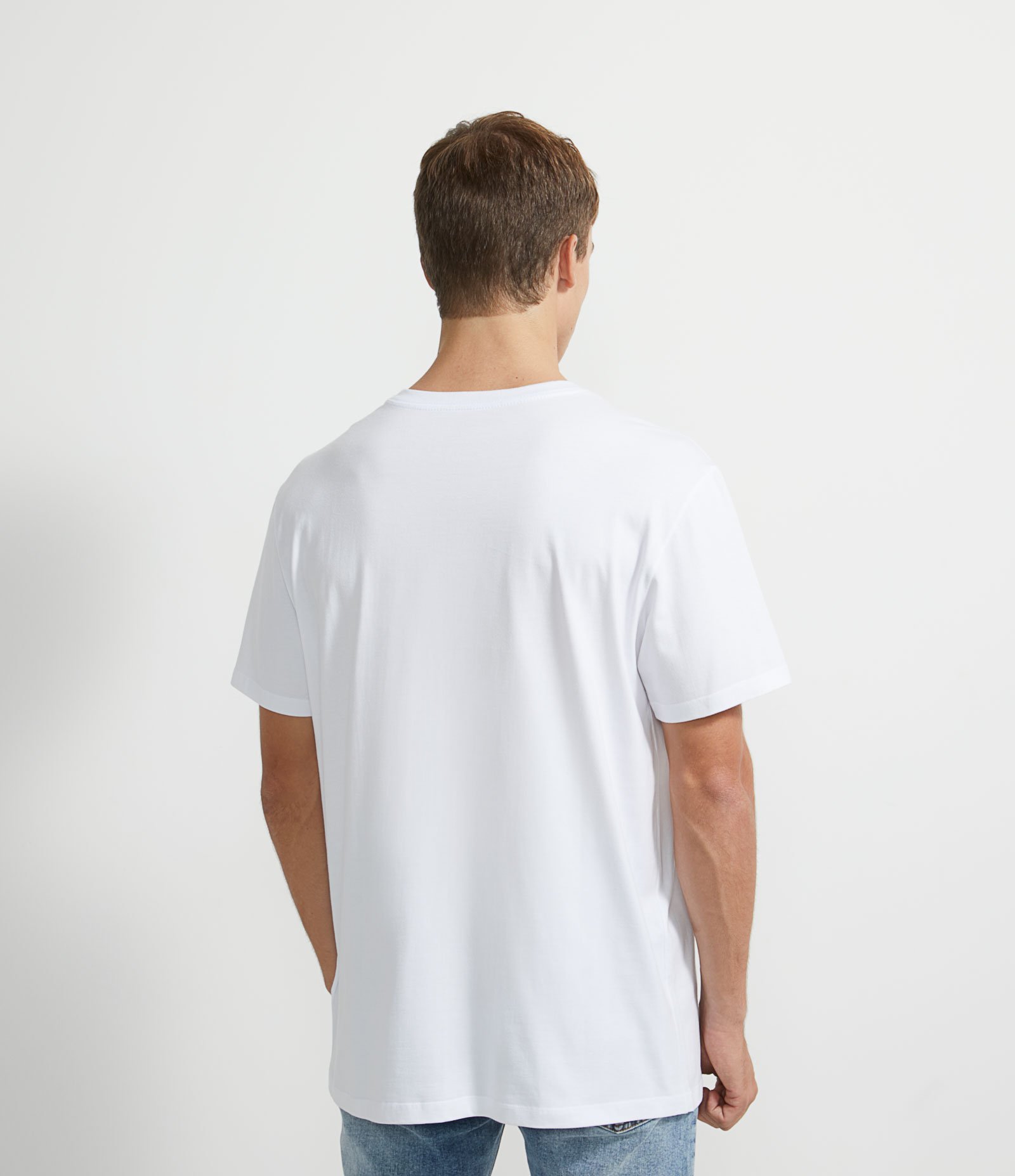 Camiseta Easy Fit Básica em Algodão Malhão