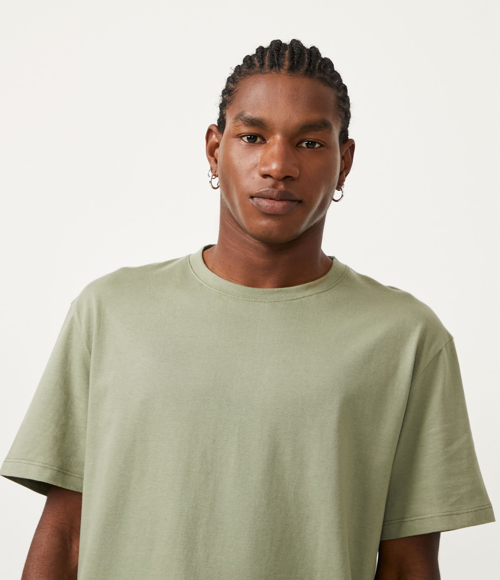 Camiseta Easy Fit Básica em Algodão Malhão