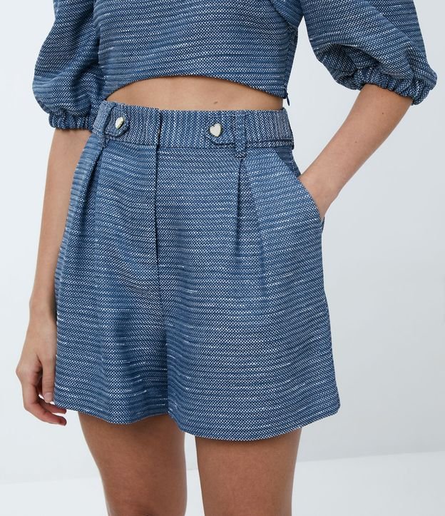 Bermuda em Tweed com Textura Mescla e Botões de Coração