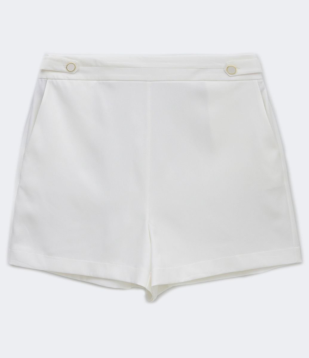 Short em Alfaiataria com Detalhe na Cintura Curve & Plus Size Branco ...