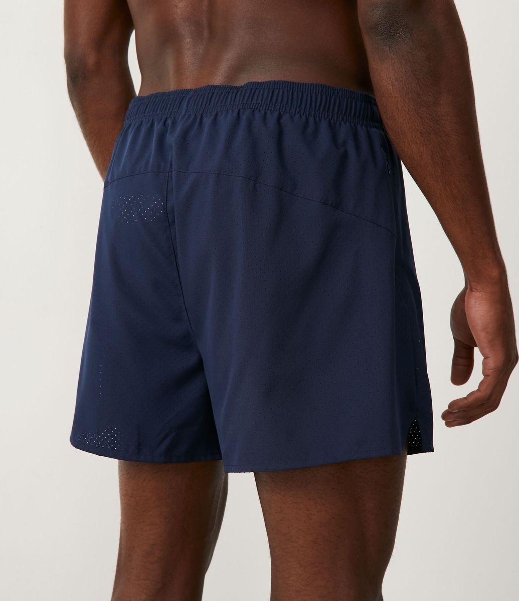 Bermuda Running Esportiva com Cós Elástico e Textura Furadinha Azul ...