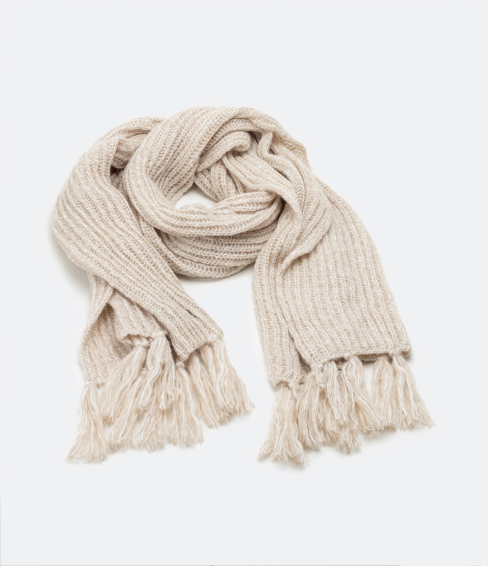 Cachecol com Textura e Pontas Desfiadas Bege