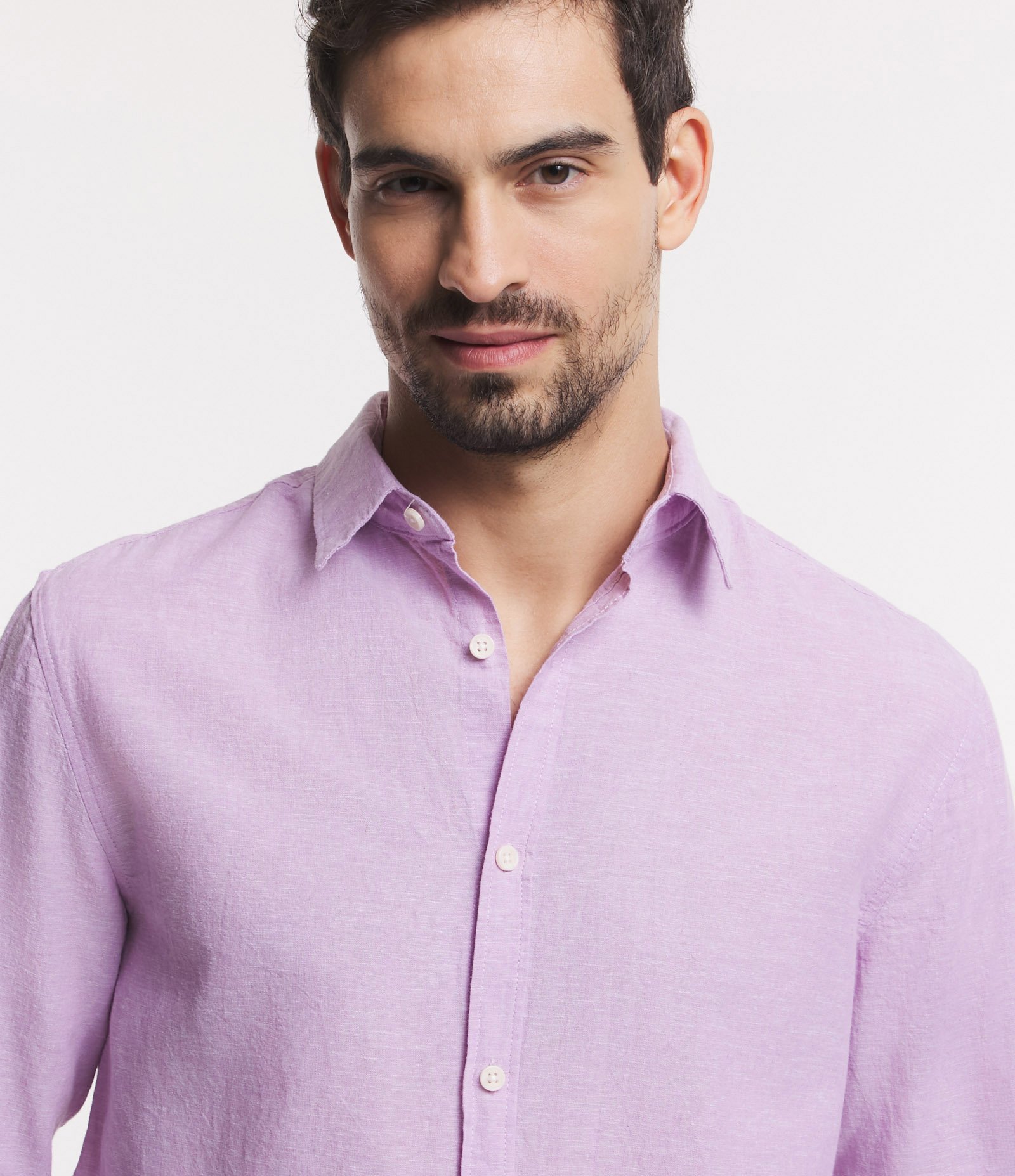 Camisa Regular Básica em Linho com Gola Colarinho Roxo Violeta