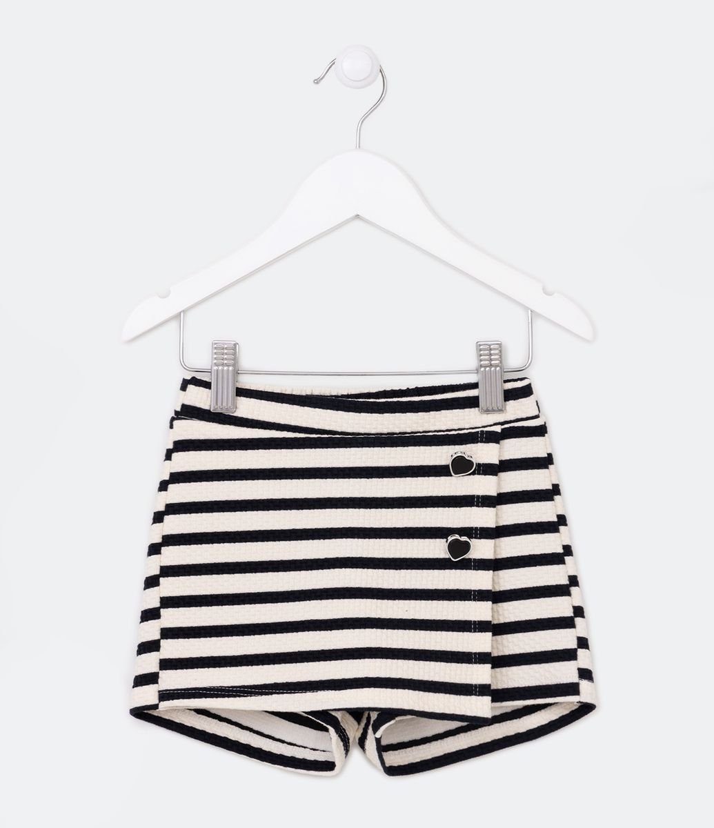 Short Saia Infantil Texturizado com Listrinhas e Botão de Coração - Tam ...