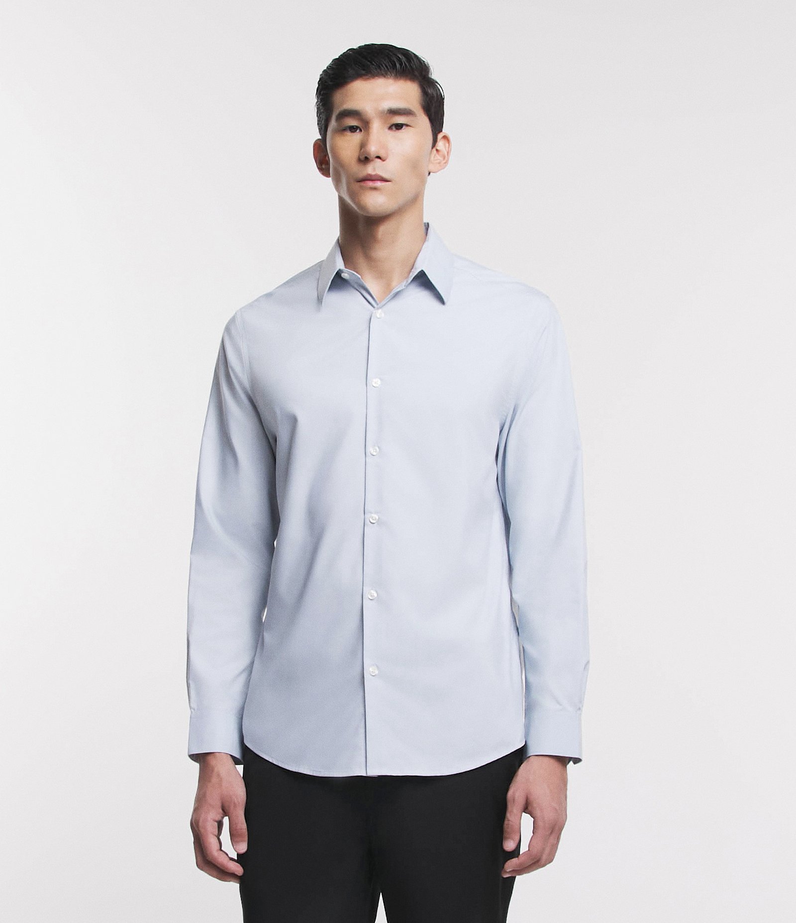 Camisa Regular em Microfibra Easy Care Azul Claro