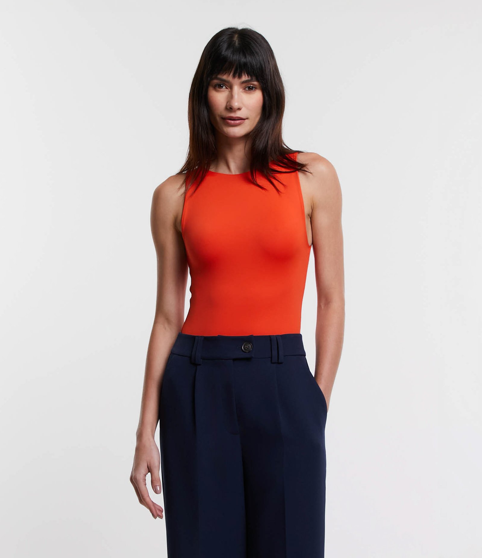 Body Básico em Poliamida com Gola Redonda Laranja