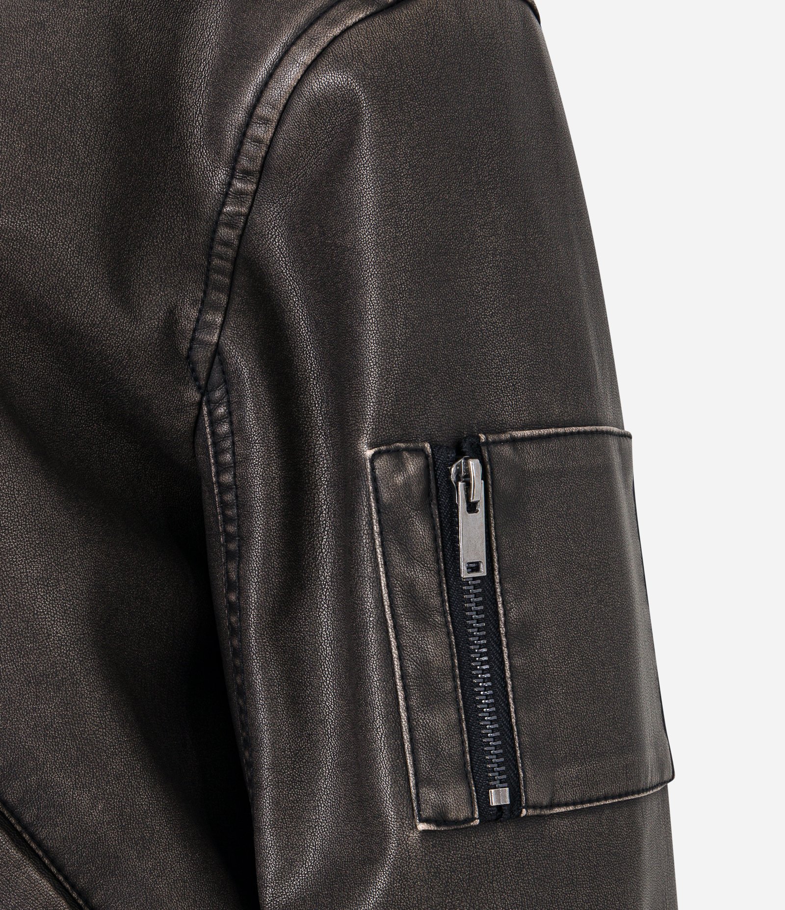 Jaqueta Bomber em Material Sintético com Detalhes em Ribana Marrom