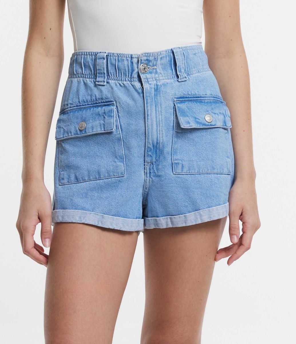 Short Baggy em Jeans Marmorizado e Bolsos com Lapela Azul - Renner
