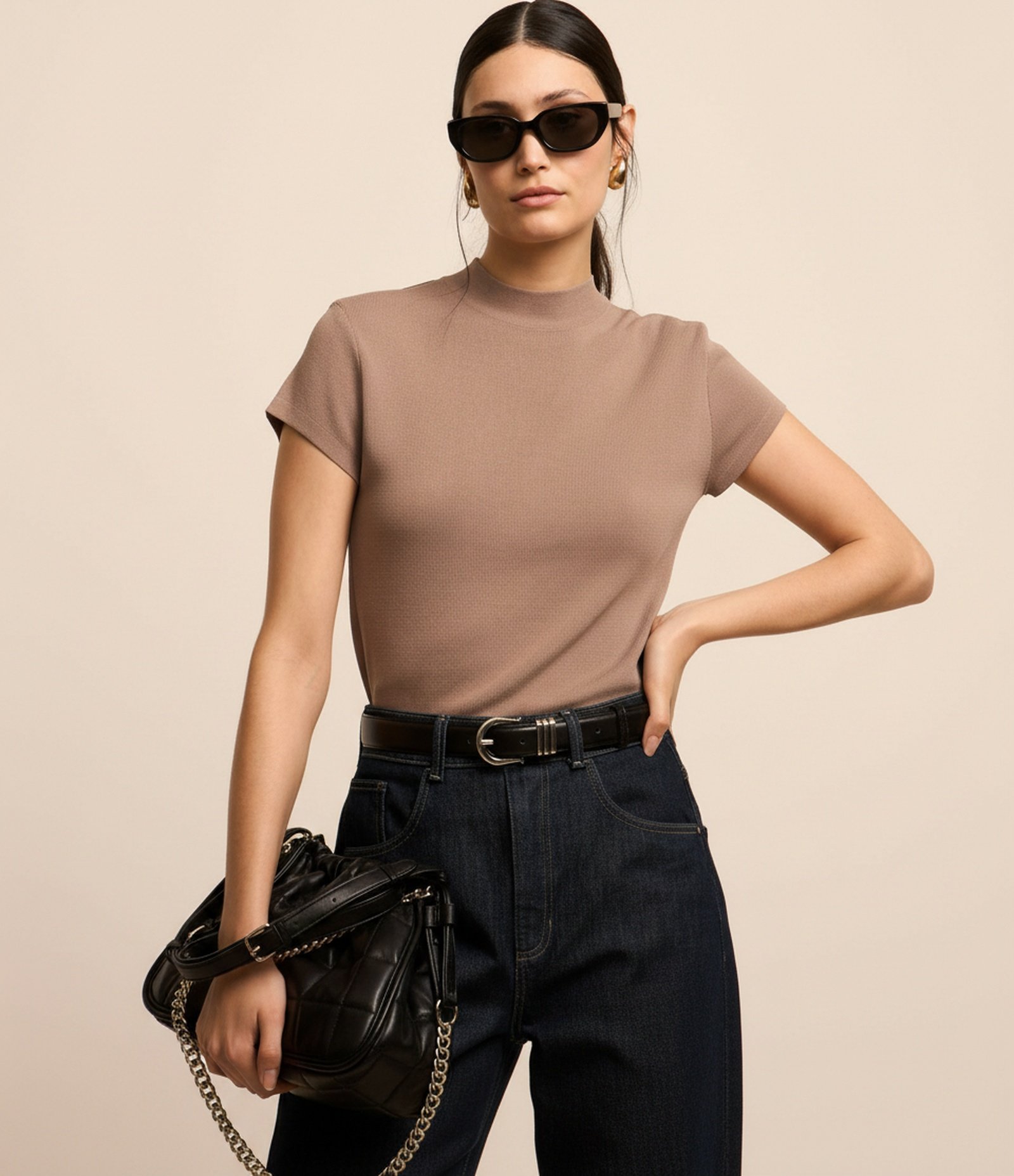 Blusa Canelada em Ribana com Gola Altinha Marrom