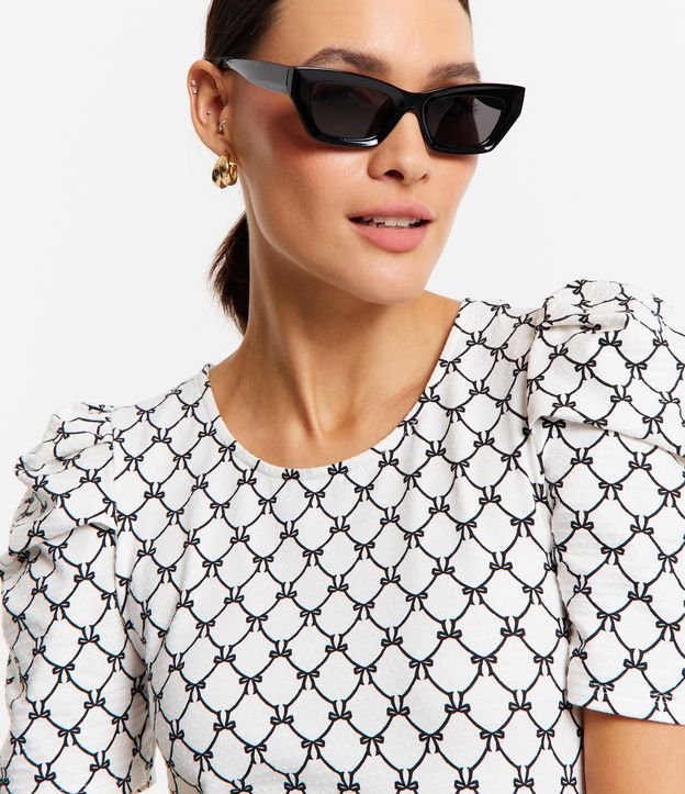 Blusa Em Meia Malha Com Manga Bufante E Estampa Laços Branco Neve
