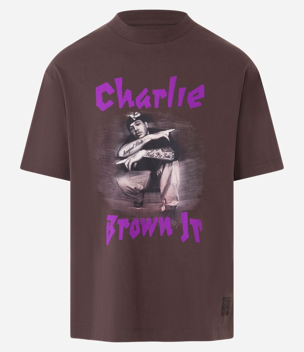 Camiseta Relaxed com Estampa Charlie Brown Jr com QR Code Marrom - Renner