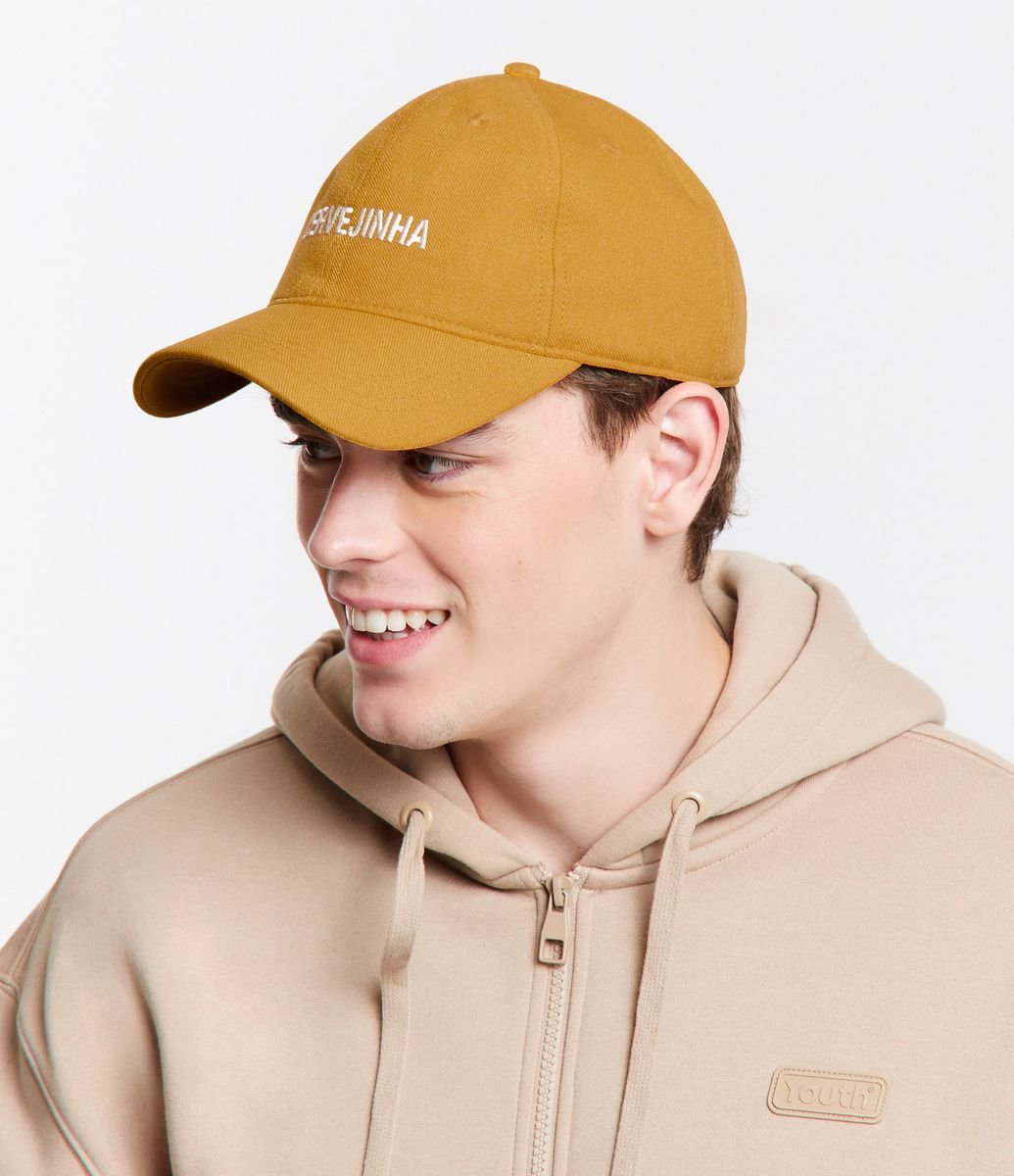 Boné em Sarja com Aba Curva e Bordado Cervejinha Amarelo