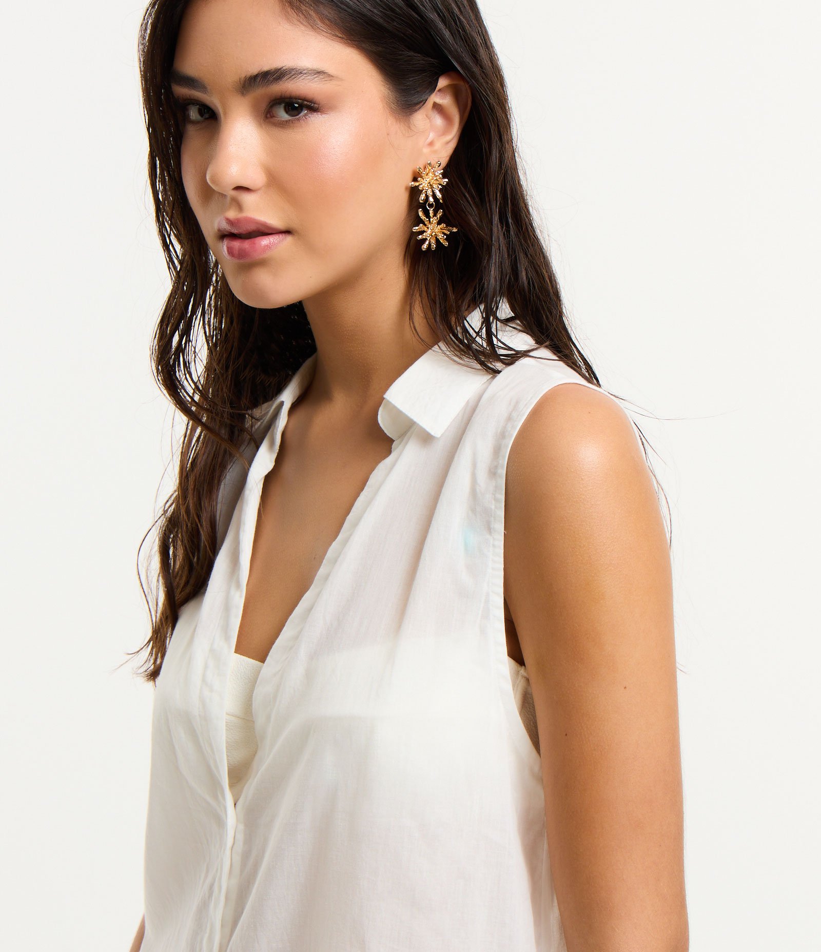 Saída de Praia Camisa sem Manga em Voal com Abotoamento Frontal