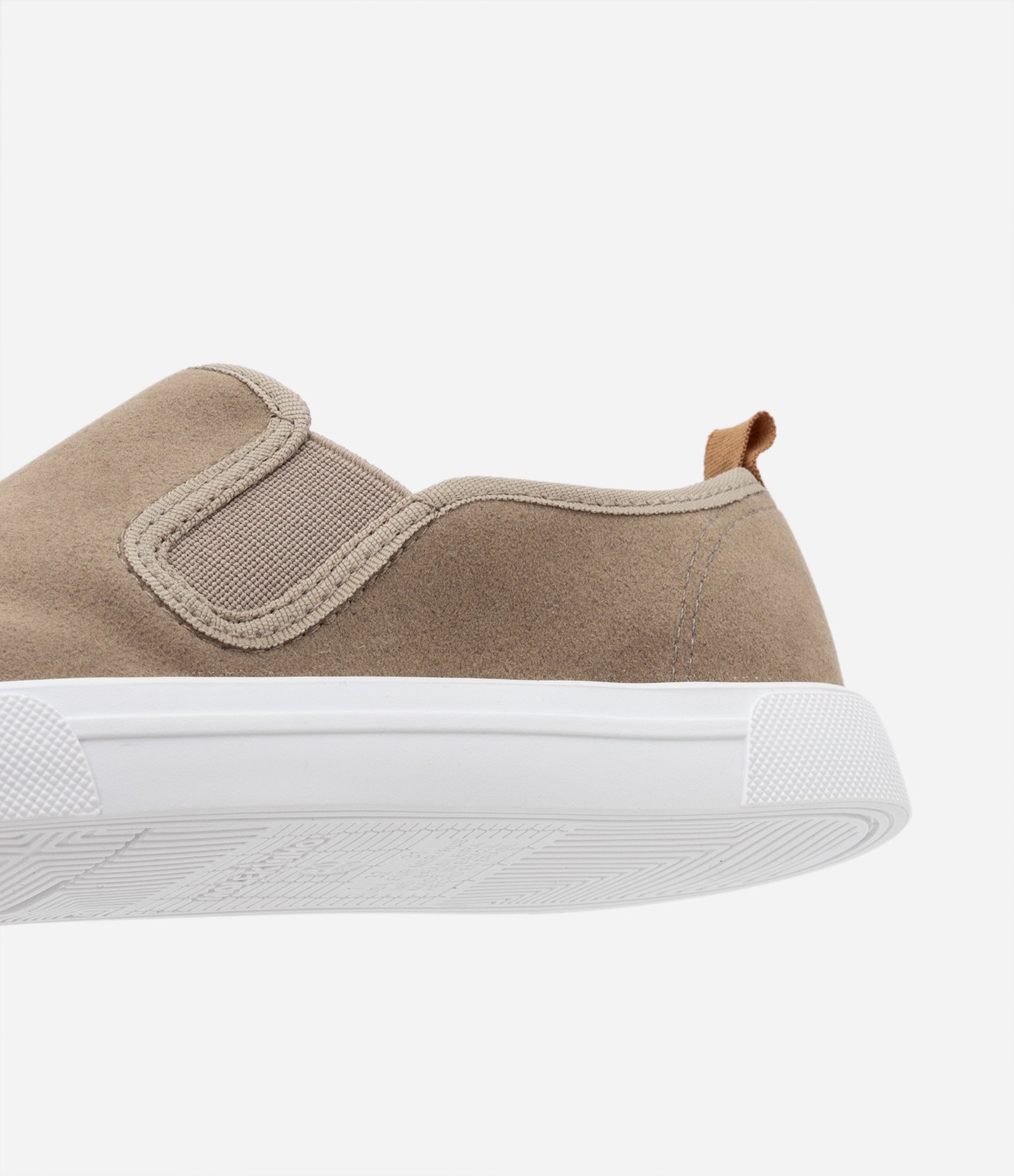 Tênis Slip On Infantil com Textura - Tam 27 ao 36 Marrom