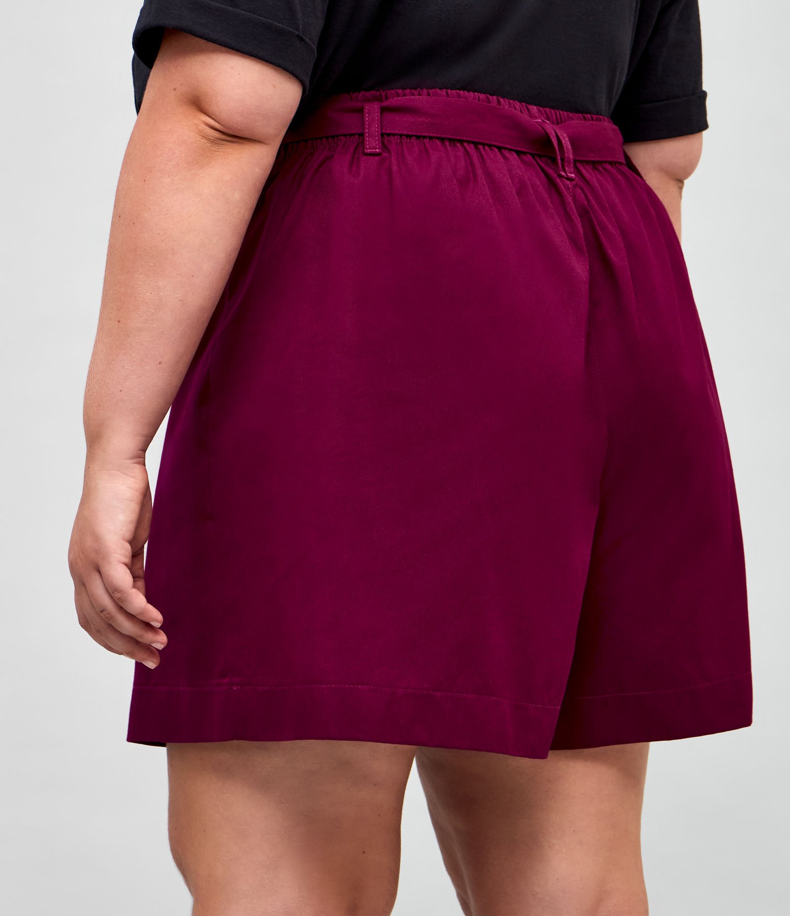 Short Saia Em Sarja Com Cinto Curve And Plus Size Vinho