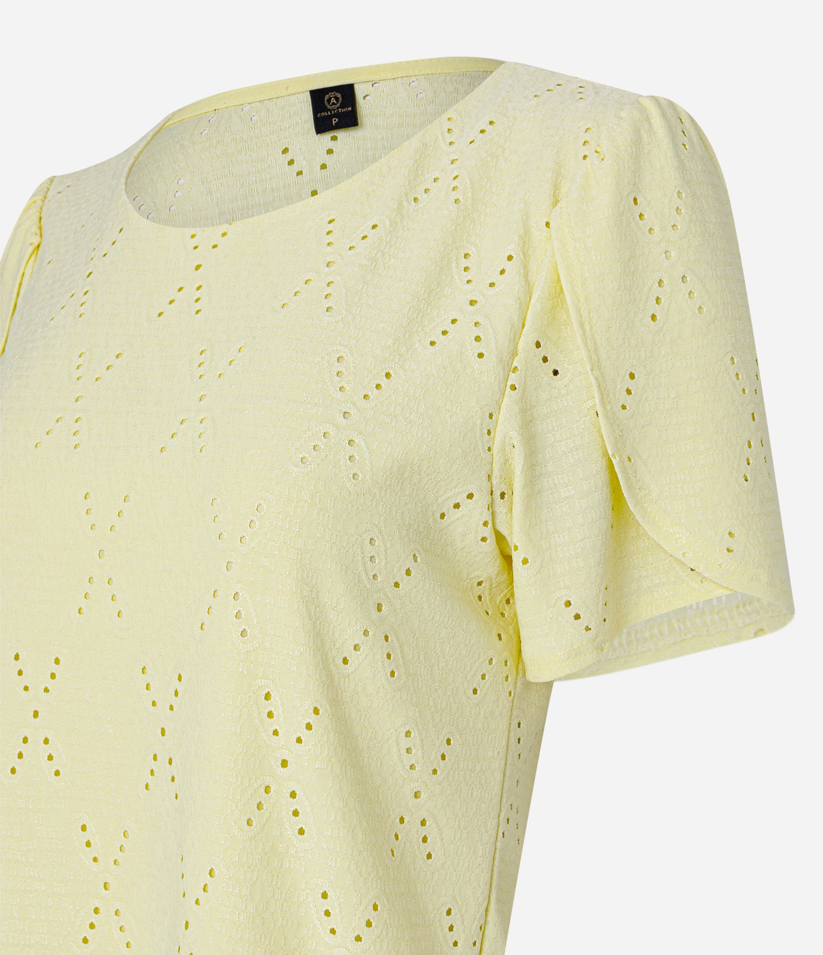 Blusa em Laise com Manga Bufante e Detalhe Sobreposto Amarelo