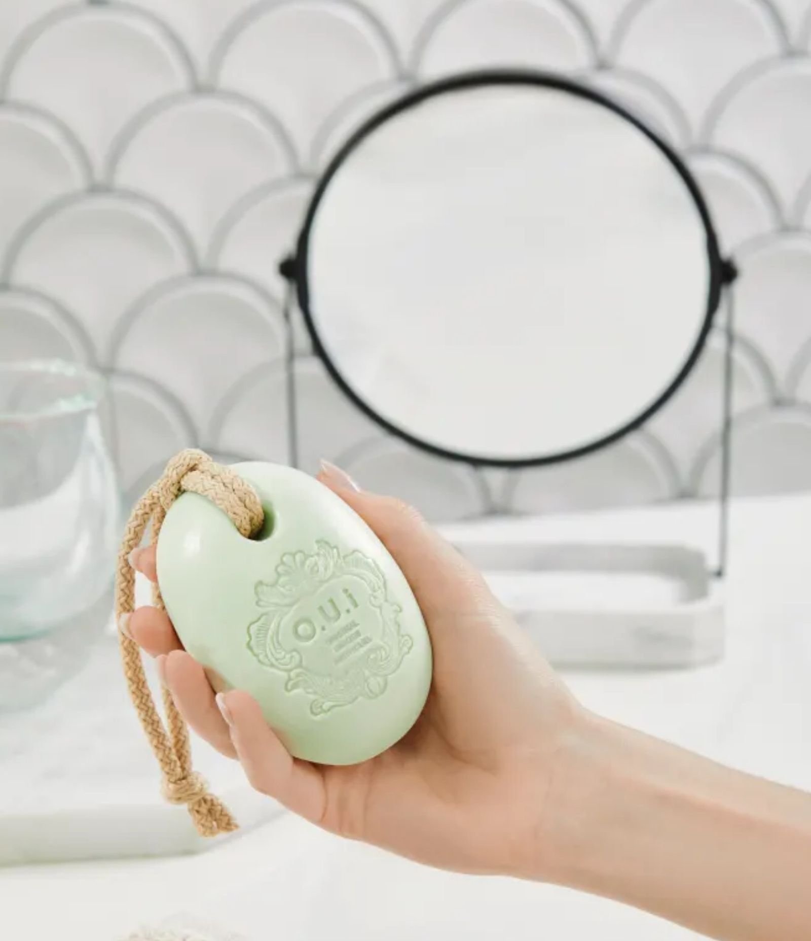 Sabonete em Barra Savon Parfume Jardim de Grasse O.U.i 190g