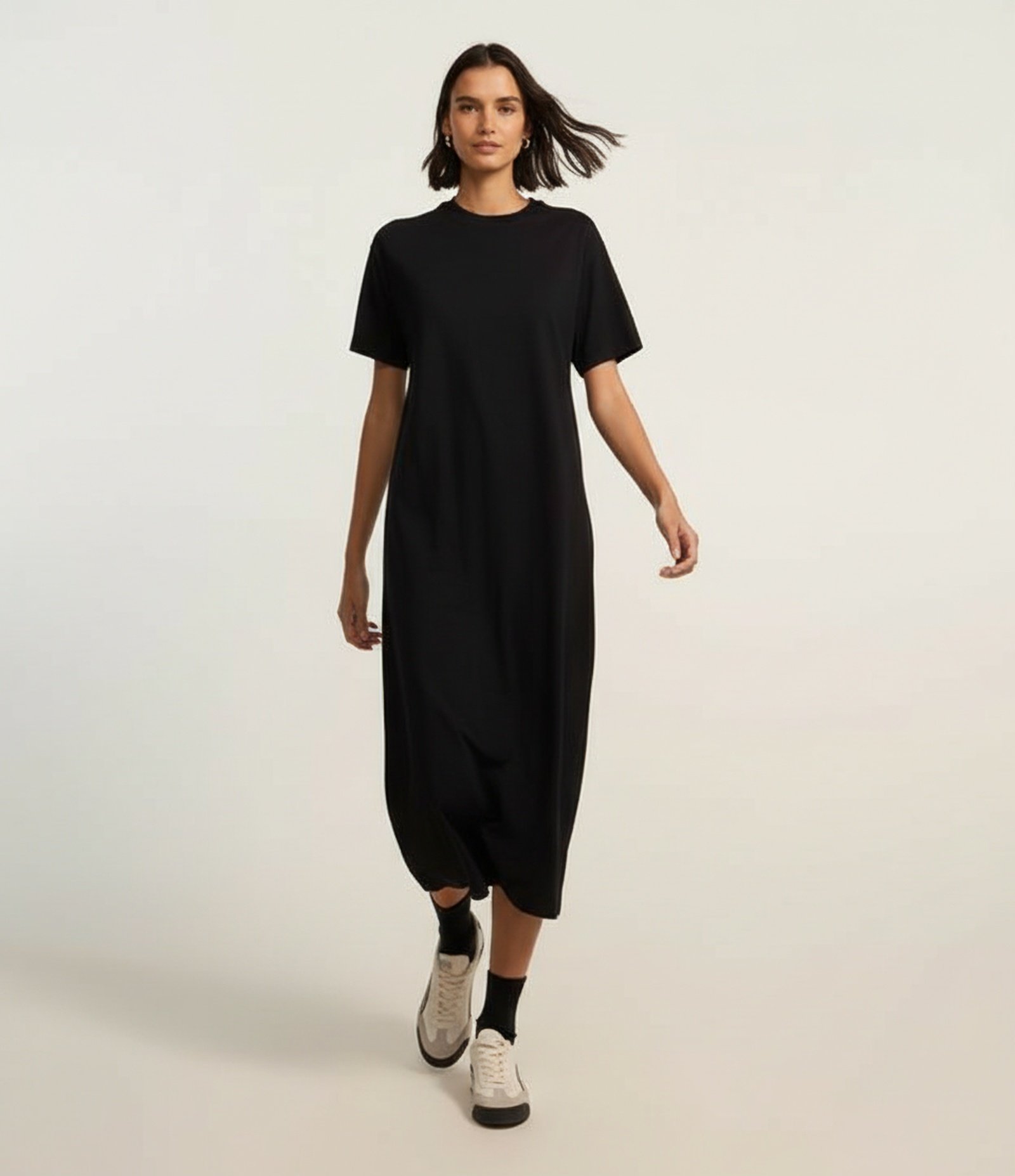 Vestido T-Shirt Midi em Algodão com Fenda Preto