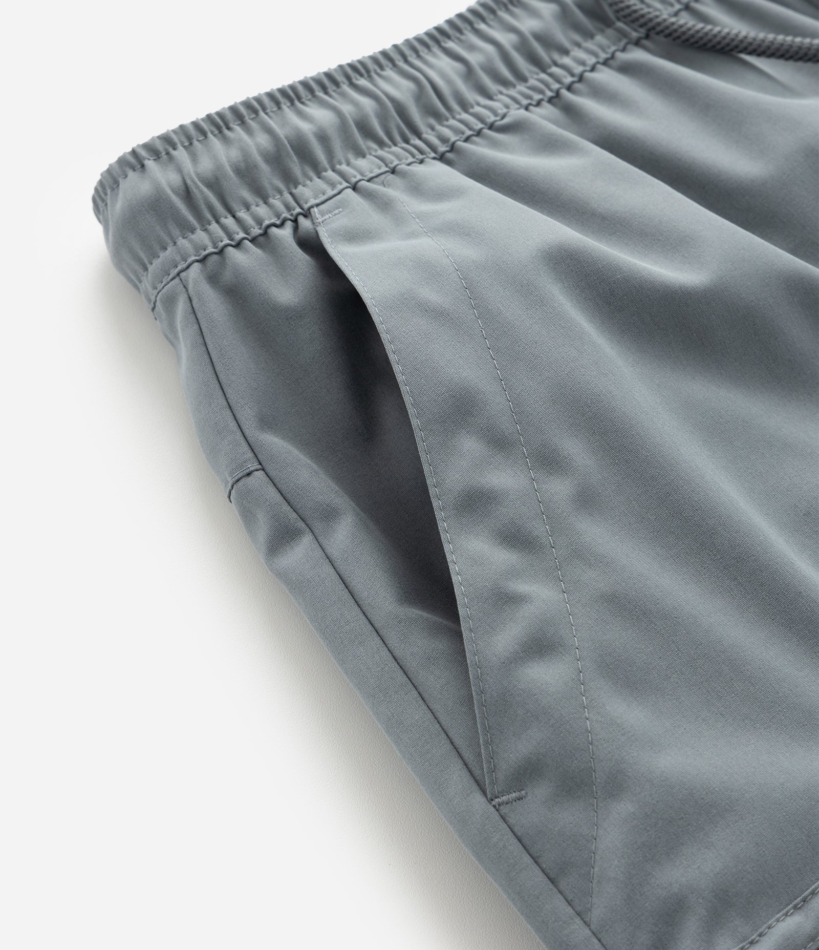 Bermuda Baggy Cropped com Bolsos Cinza Sage