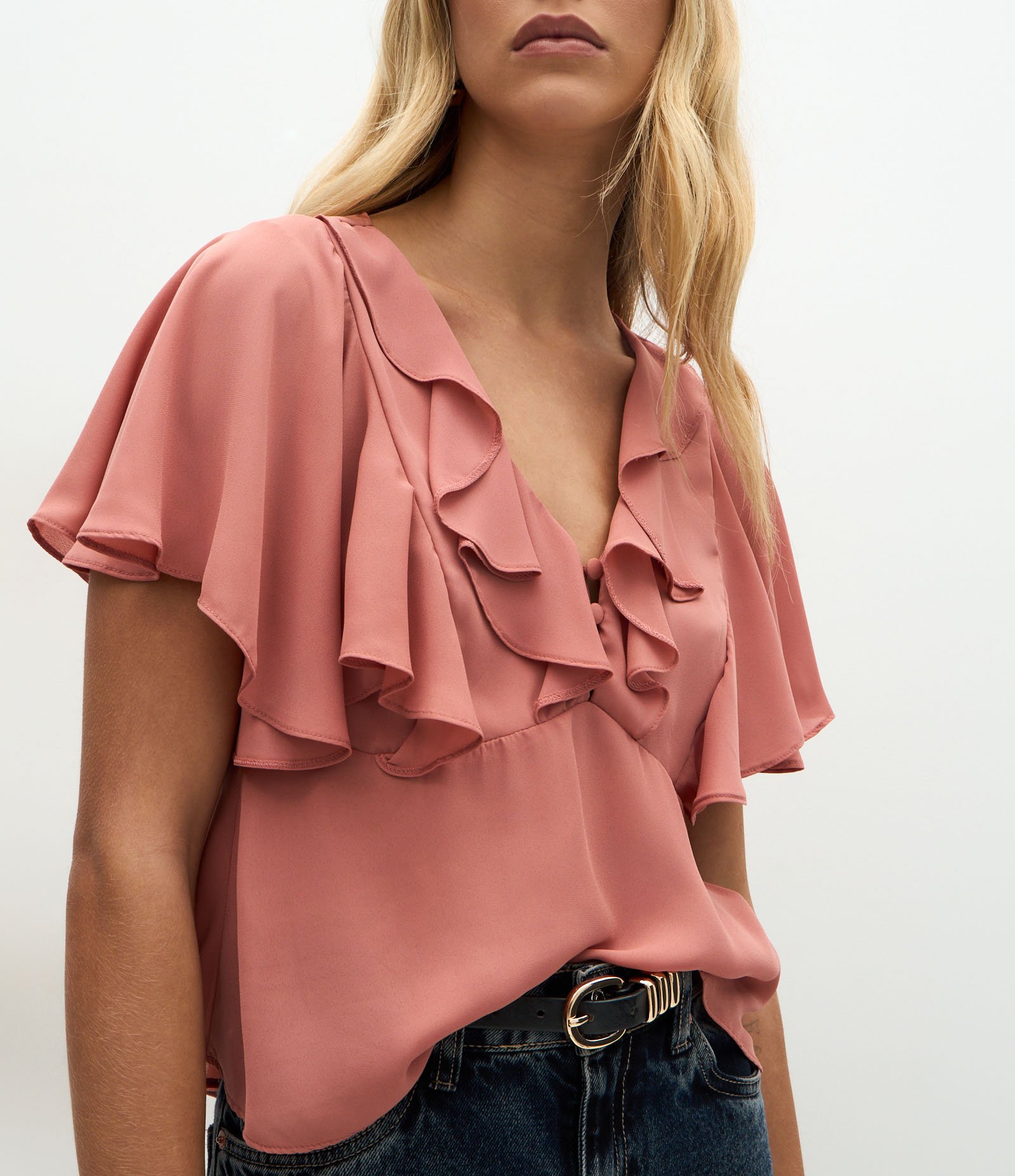 Blusa em Crepe com Mangas Curtas Estilo Borboleta Rosa